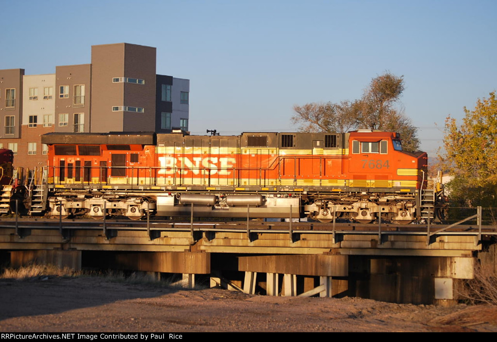 BNSF 7684
